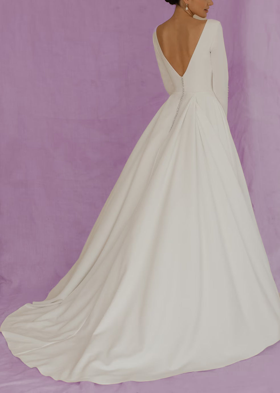 Simple Minimalist A-line Wedding Dress with Plunging Neckline ET3044 ...